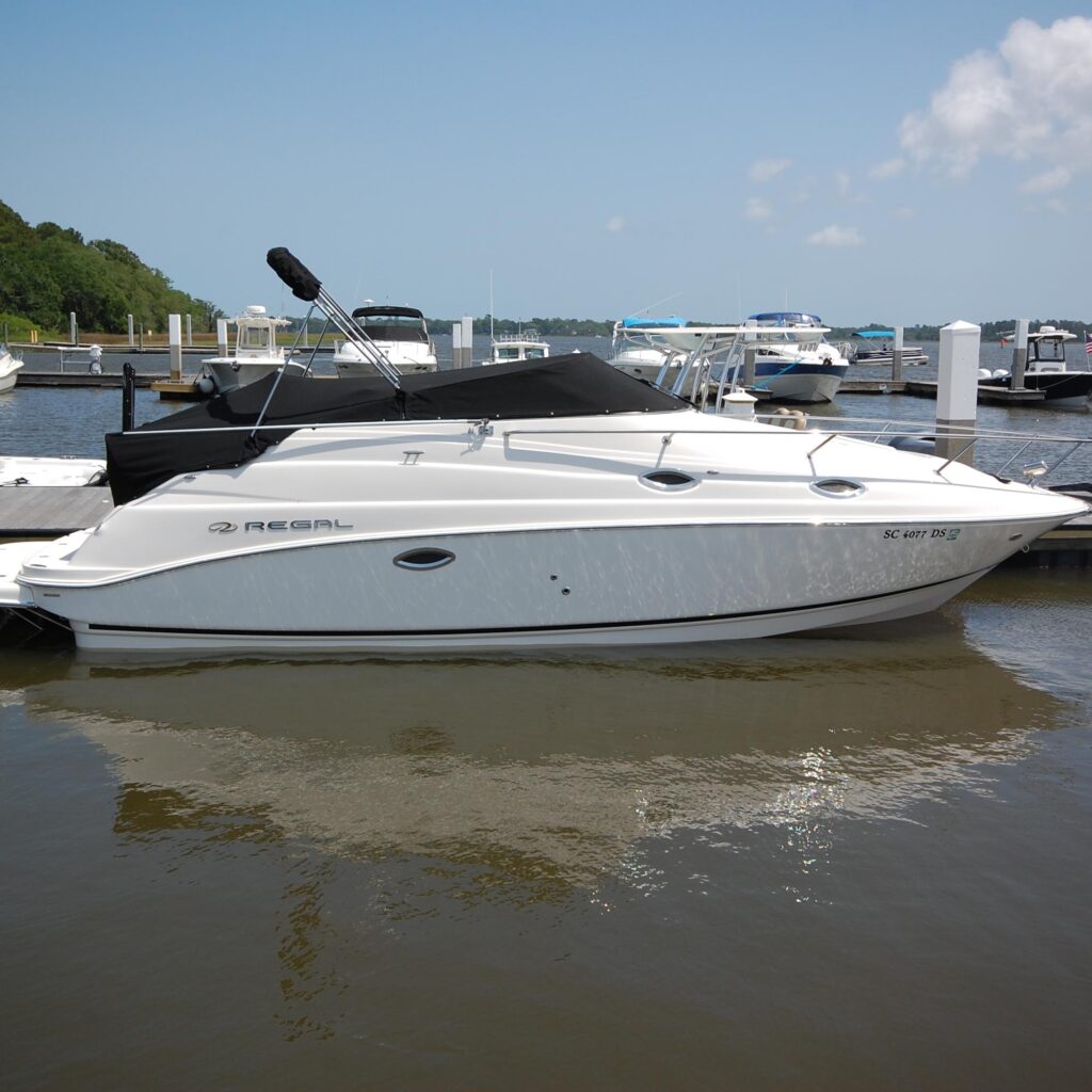 2007 Regal Commodore 2665 in Anderson, SC | Knot 10