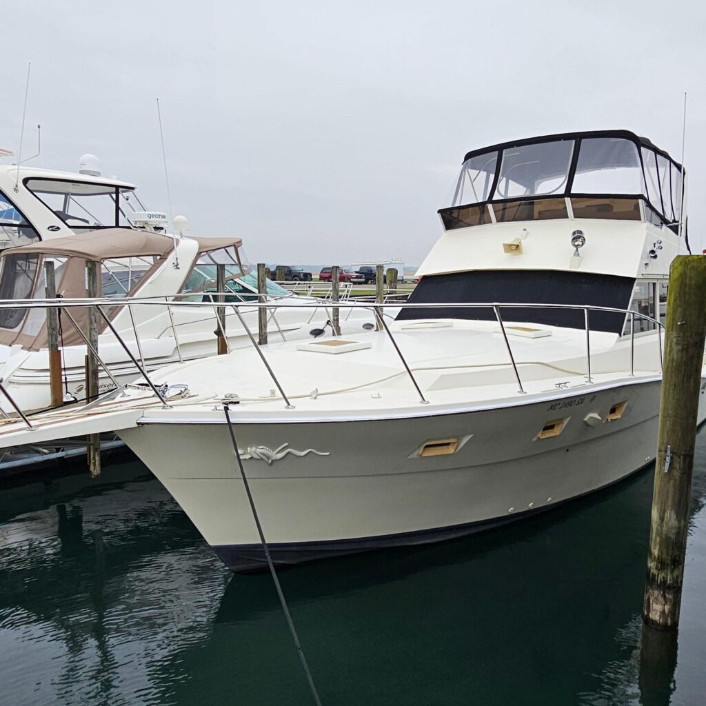 1983 Viking 41 Convertible in Algonac, MI | Knot 10