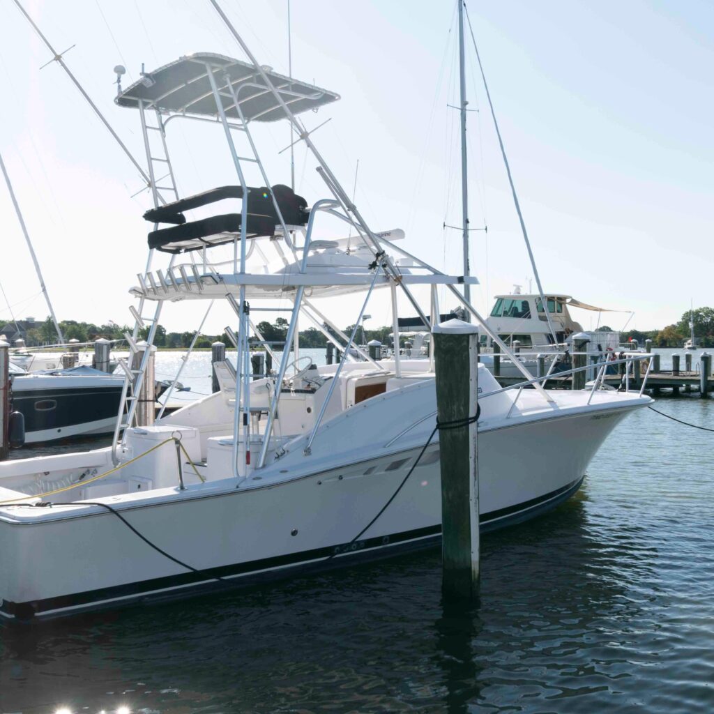 1998 Luhrs 32 Open in Oxford, MD | Knot 10