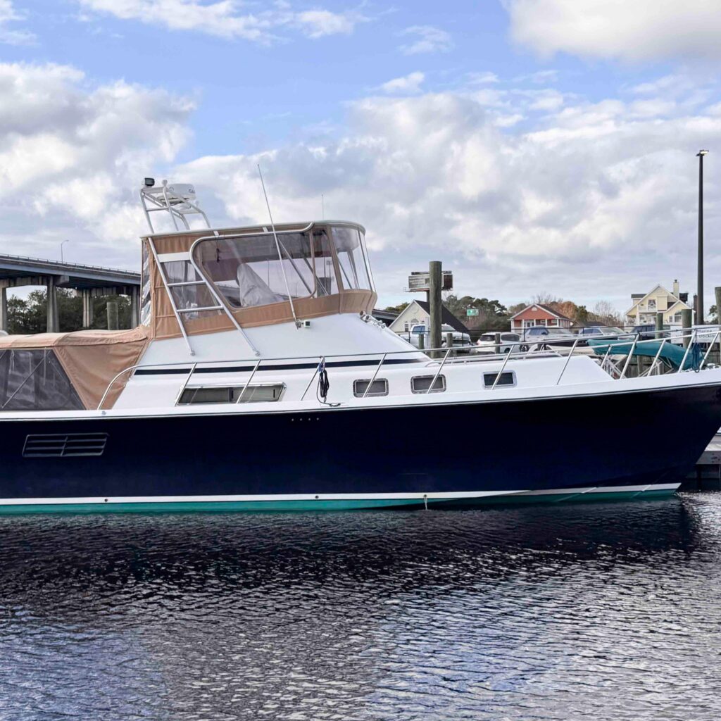 2007 Albin 45 Command Bridge in Charleston, SC | Knot 10